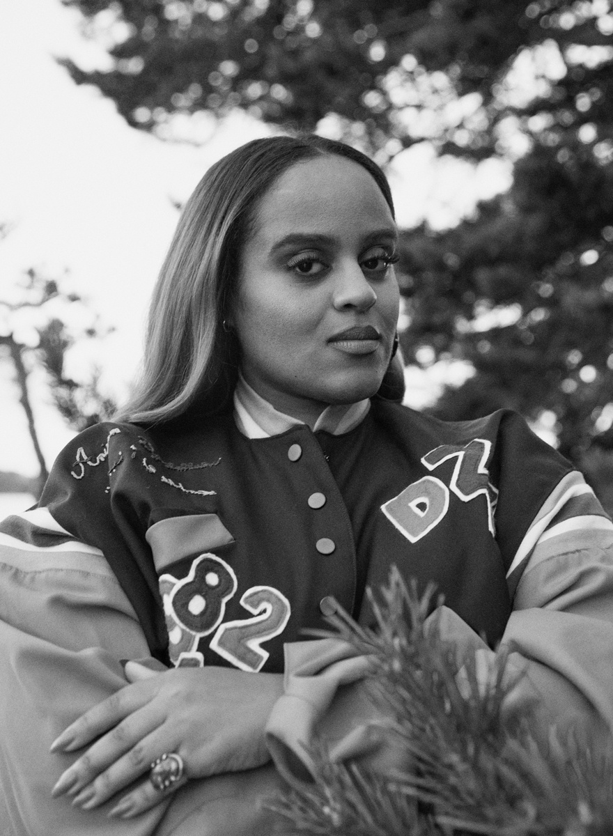 LUNDLUND : PORTRAITS : FRIDA MARKLUND